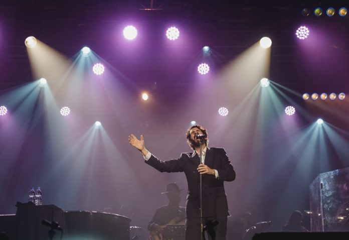 Josh Groban Sukses Gelar Konser Gems World Tour 2026 di